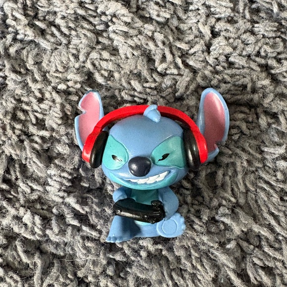 Disney | Toys | Nwot Gamer Stitch From Lilo Stitch | Poshmark